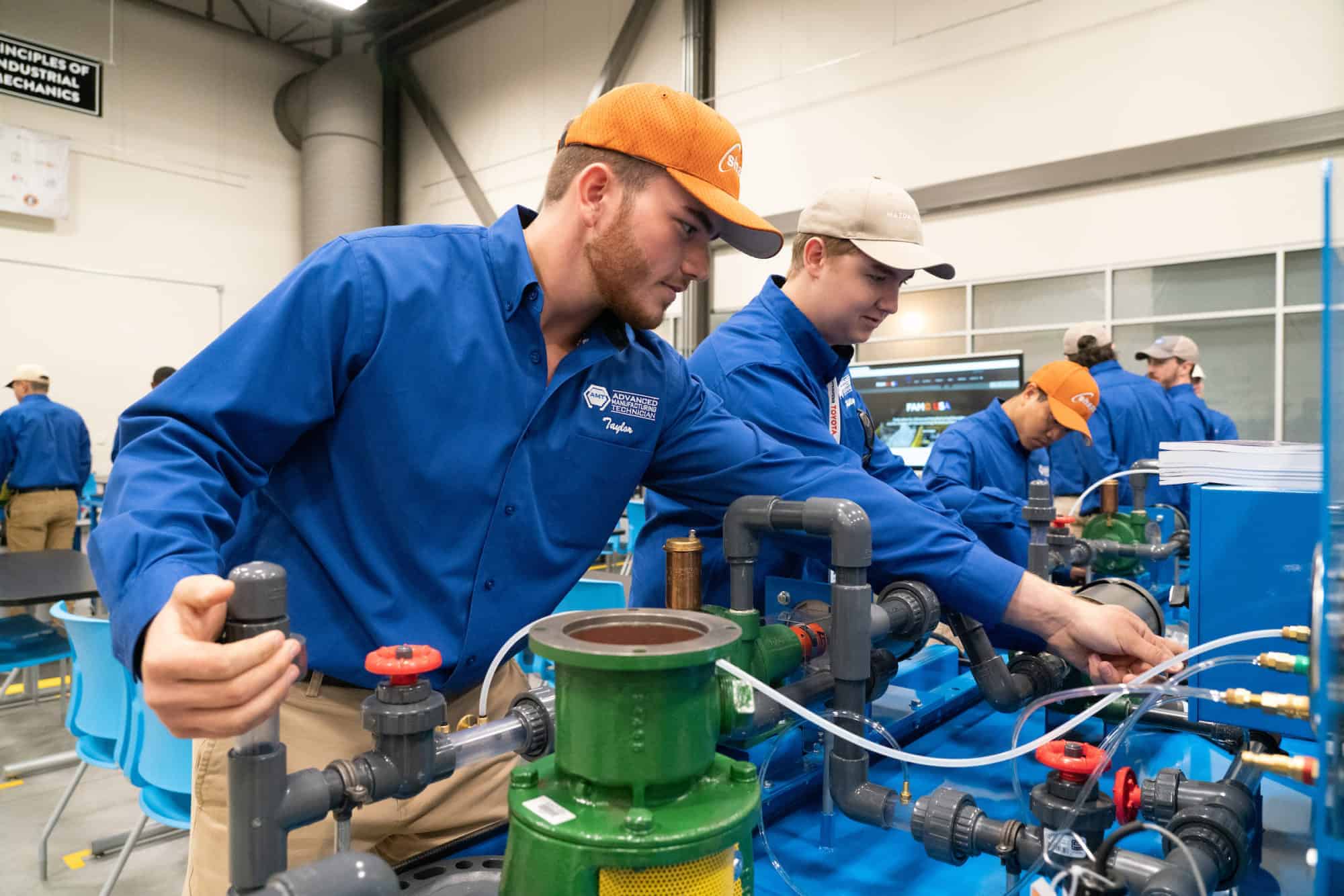 Workers | The Manufacturing Institute