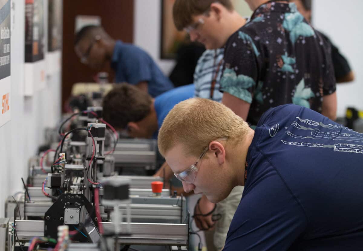 Students | The Manufacturing Institute