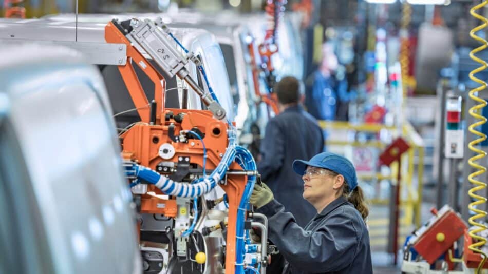 The Manufacturing Institute | Workforce development and education ...